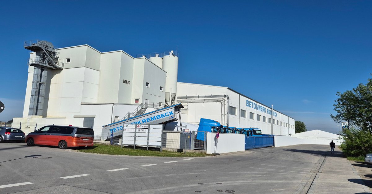 Rembeck KG - Automated Pallet Carousel System for Precast Concrete Elements